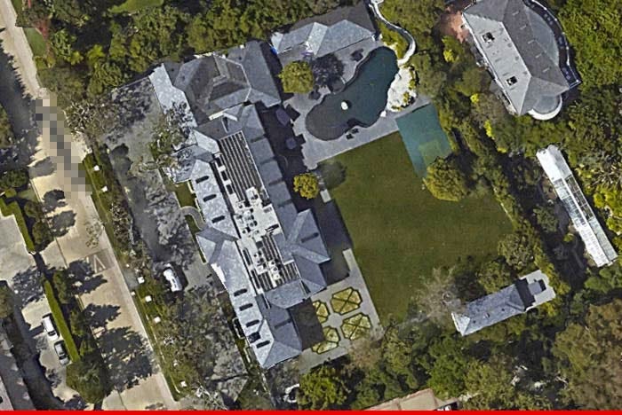 Under The MICroscope: DIDDY AND HIS $40 MILLION ESTATE