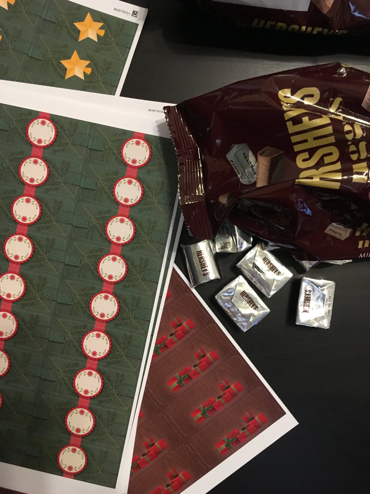 Photo & Story Treasures: The Cutest Chocolate Christmas Countdown Ever ...