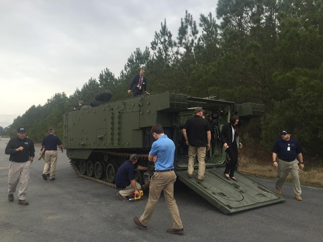 DEFENSE STUDIES: SAIC Unveils First Upgraded AAV LVTP-7 US Marine Corps ...