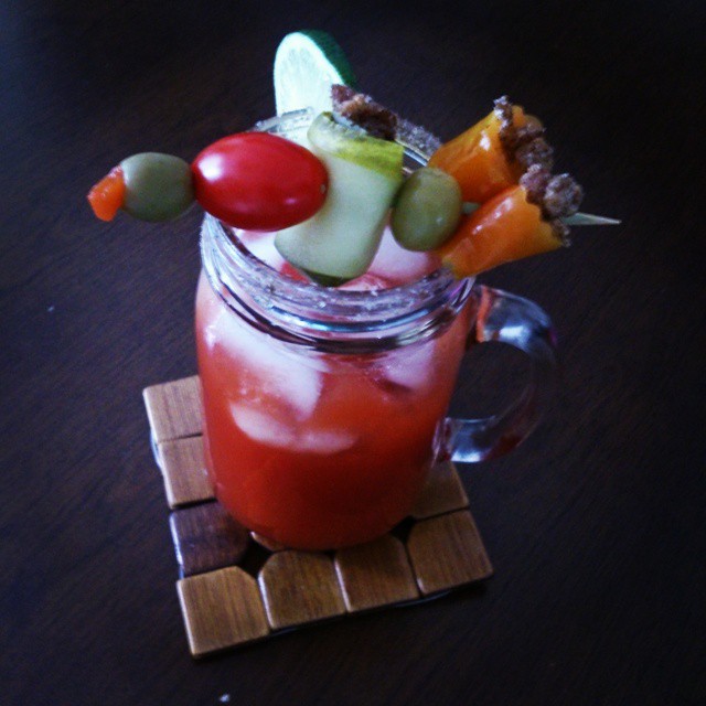 Vendredi Joyeux: Le thé à la pêche Snapple Spiked avec vodka arrive à ...