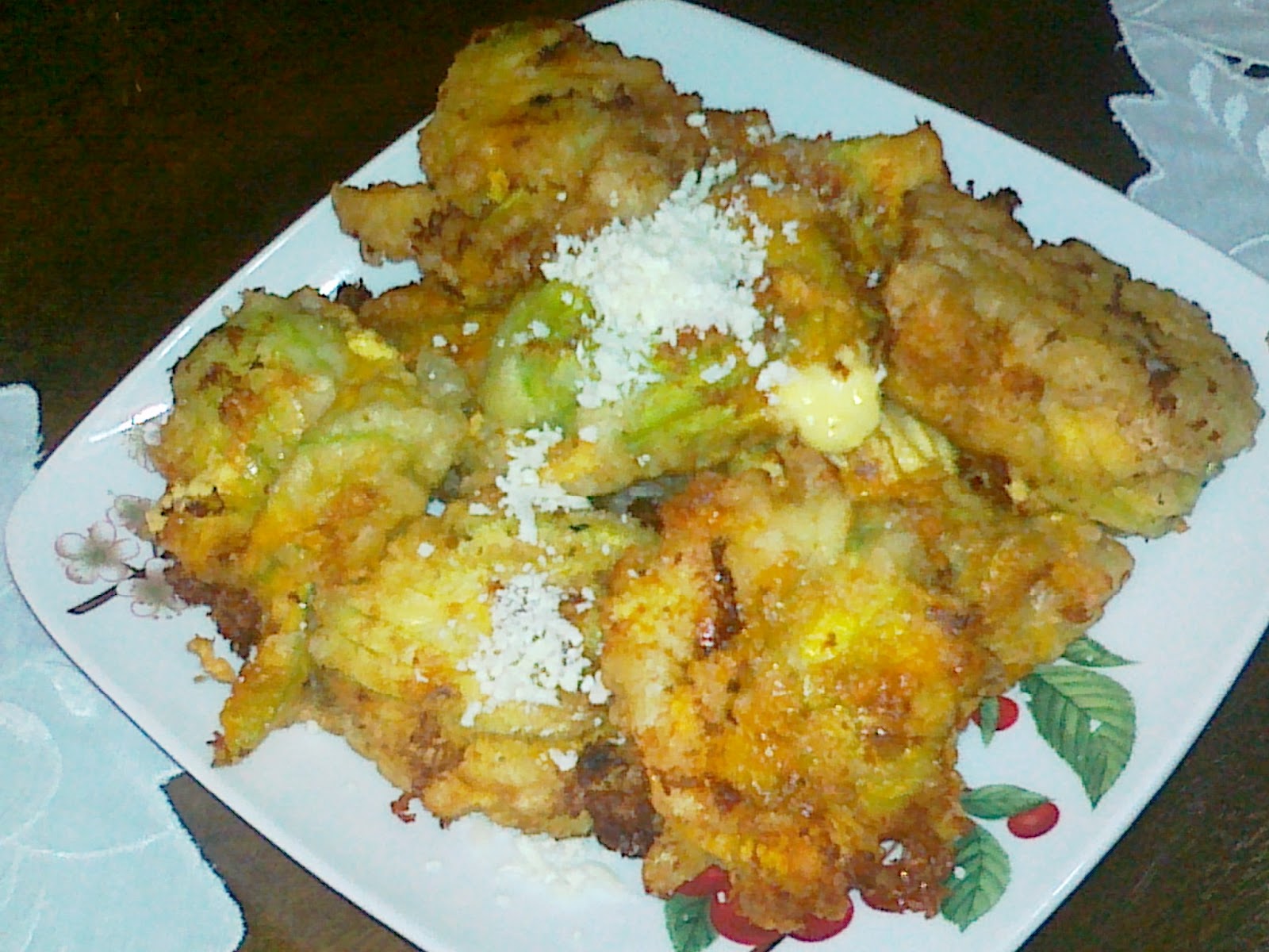 Hot Pans & Green Pots: Deep Fried Courgette Flowers (Frittata)