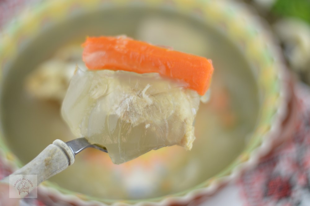 Racitura (piftie) de porc - CAIETUL CU RETETE