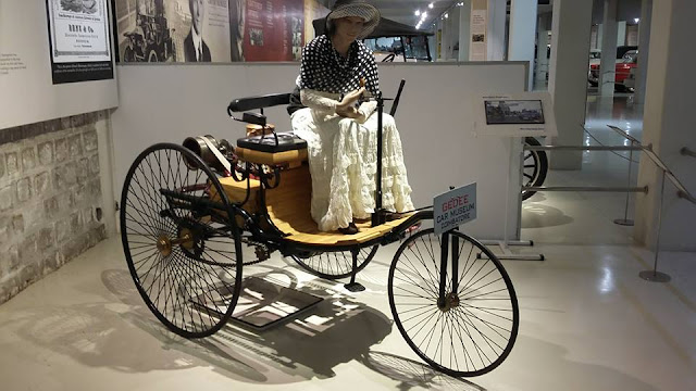 Ramblings and Musings: THE BENZ MOTORWAGEN-1888