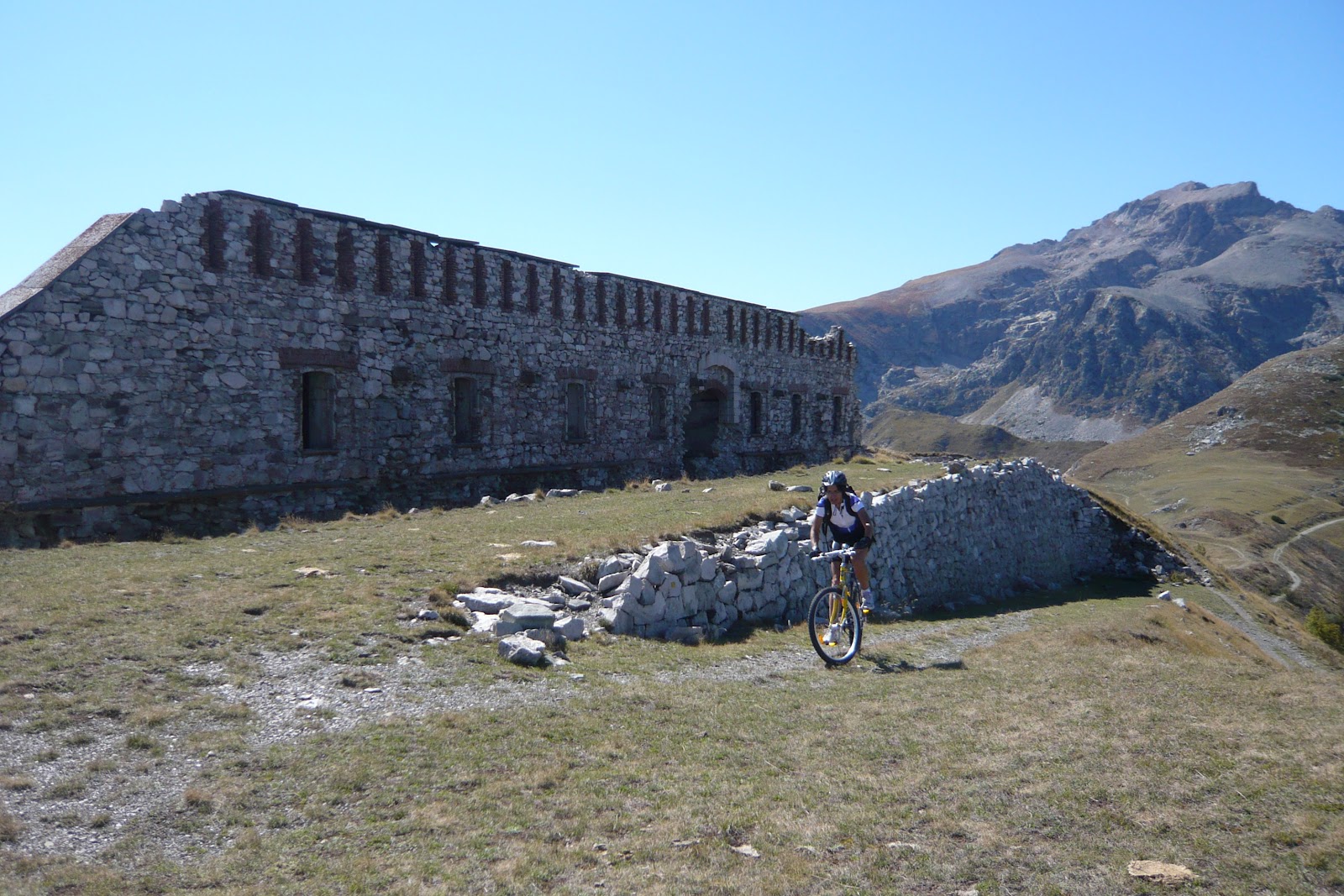 Alpi.Runner72: Tour dei Fortini del Col di Tenda in MTB