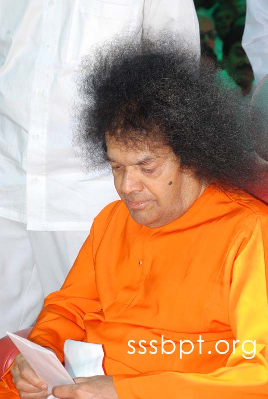 Lokroi: ΝΟΤΑ ΚΥΜΟΘΟΗ "ΔΙΑΜΑΝΤΙΑ ΑΠΟ ΤΟΝ ΩΚΕΑΝΟ ΤΗΣ ΖΩΗΣ"