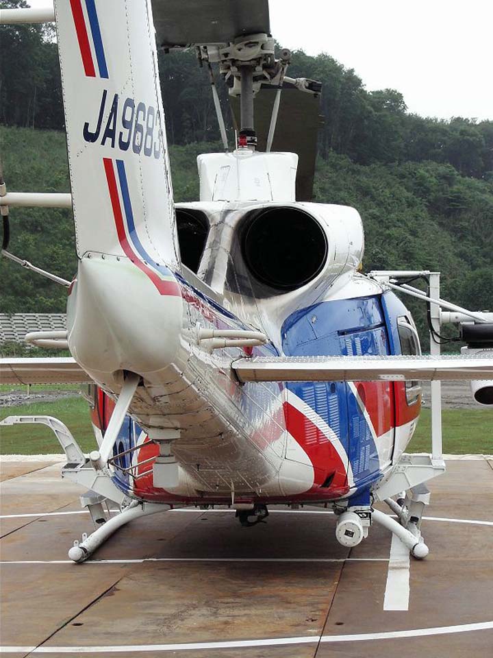 nhungdoicanh: Bell 214ST SuperTransport