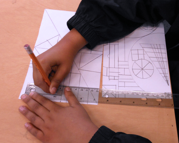 Earl Warren Arts: Fourth Grade: 2D Geometric Design