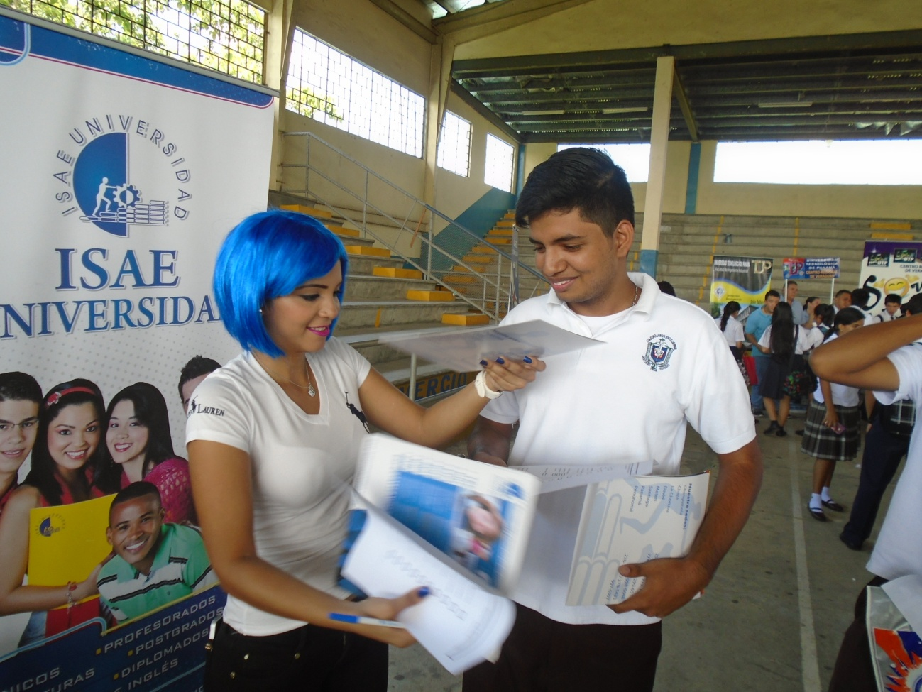 NOTICIAS: ISAE UNIVERSIDAD SEDE SANTIAGO CONTINÚA PROMOCIONANDO OFERTAS ...