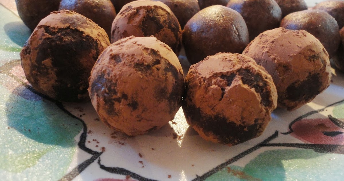 :Teresa.and.Marcus: : Paleo Protein Chocolate Bliss Balls