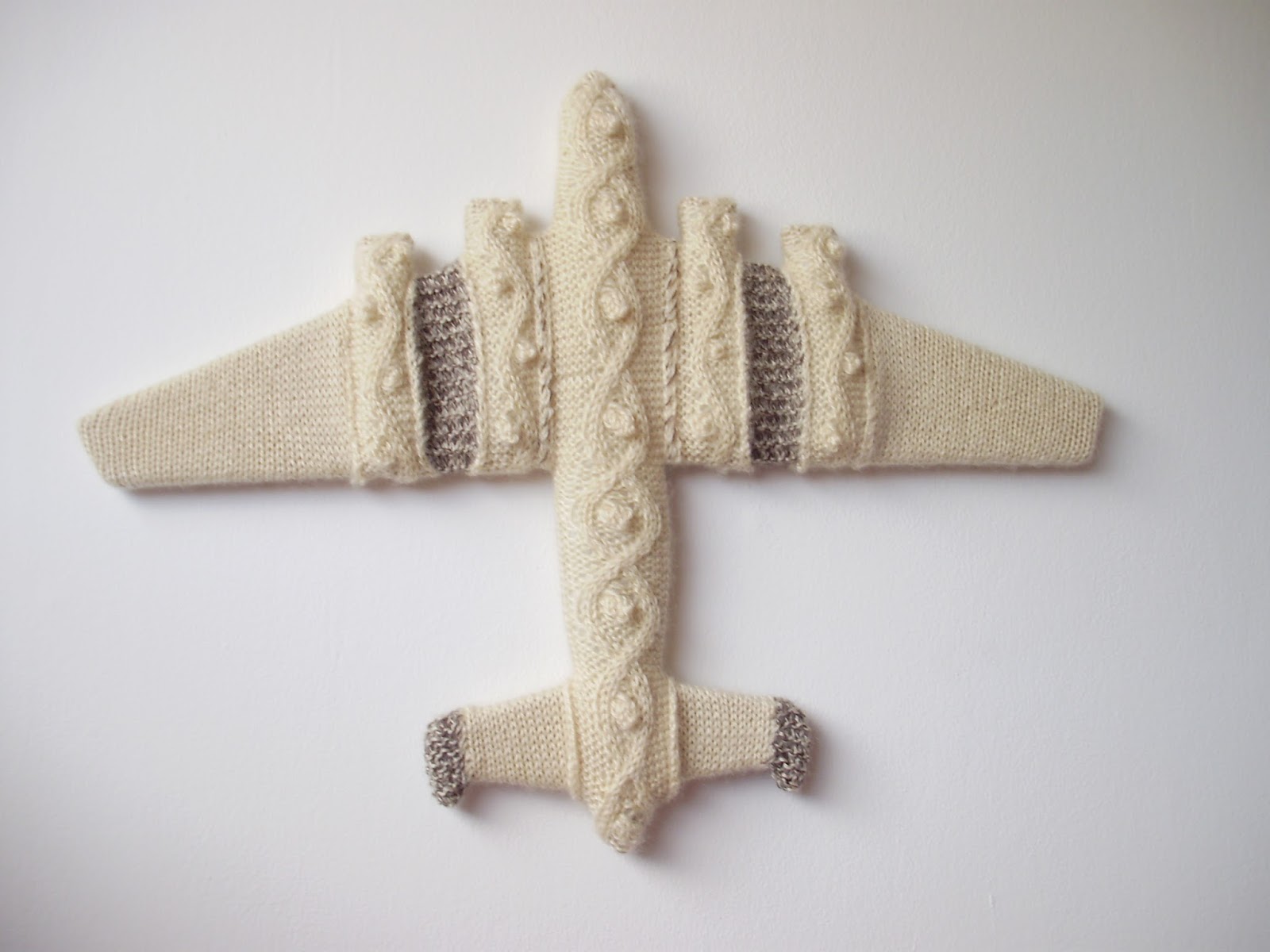 portfolio: knitted planes, etc.