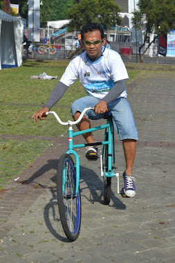 sepedagoyang: sepeda goyang