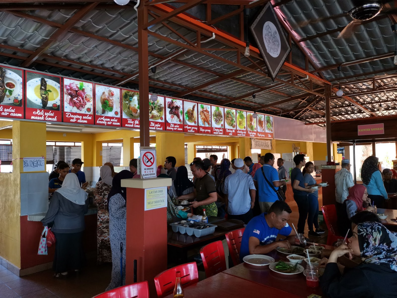 Makan Masak Lemak Di Itik Salai Masthar Sg Merab