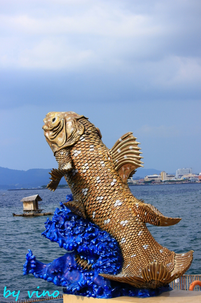 My Eyes My Imagination: Mengintip Kota Manado