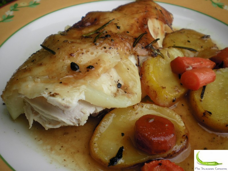 Mis Deliciosas Comiditas: POLLO AL HORNO AL LIMON Y ROMERO