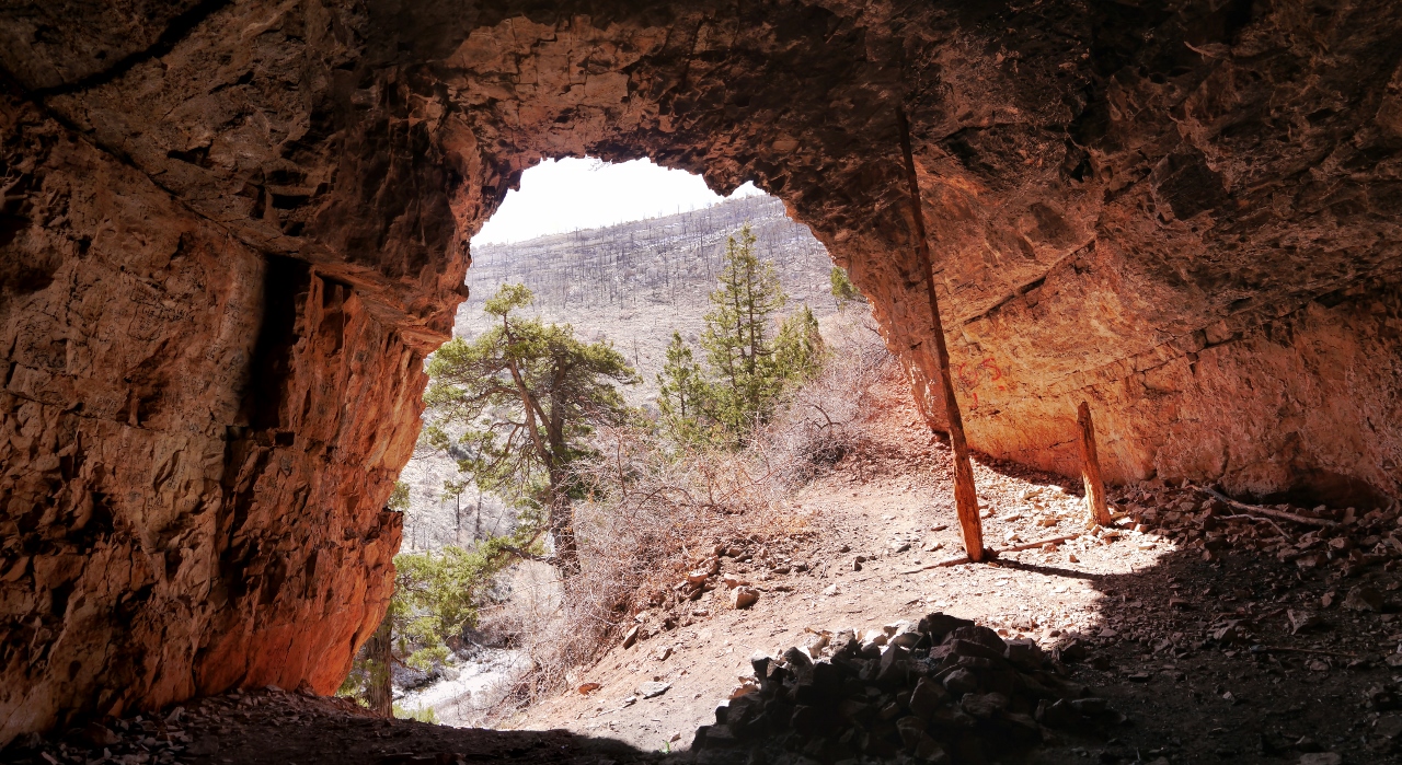 SmallFrye-Travels: Wyoming, Outlaw Cave Trail