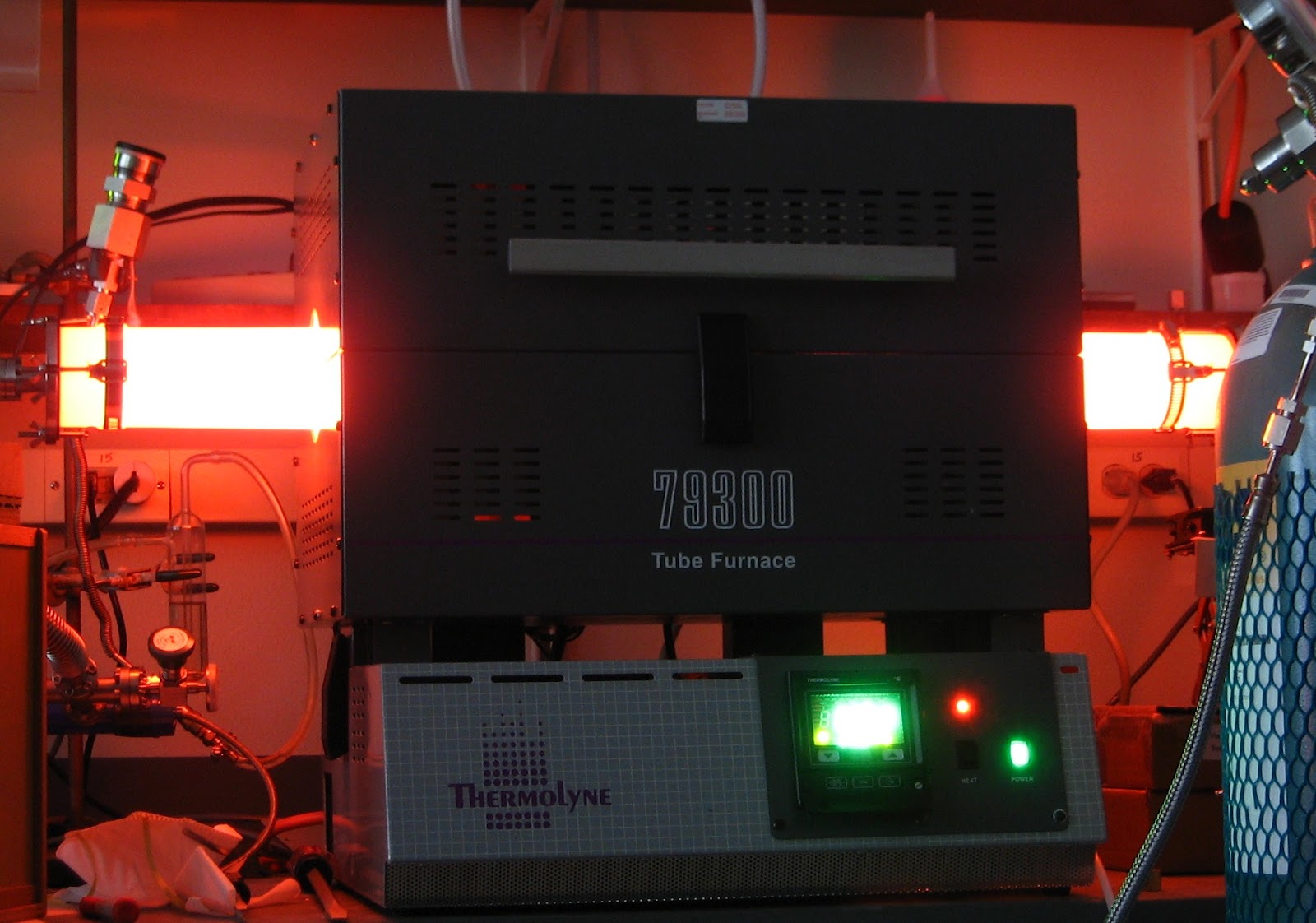 Science Minus Details: Yoe the Scientist's Nano-Sized Brain