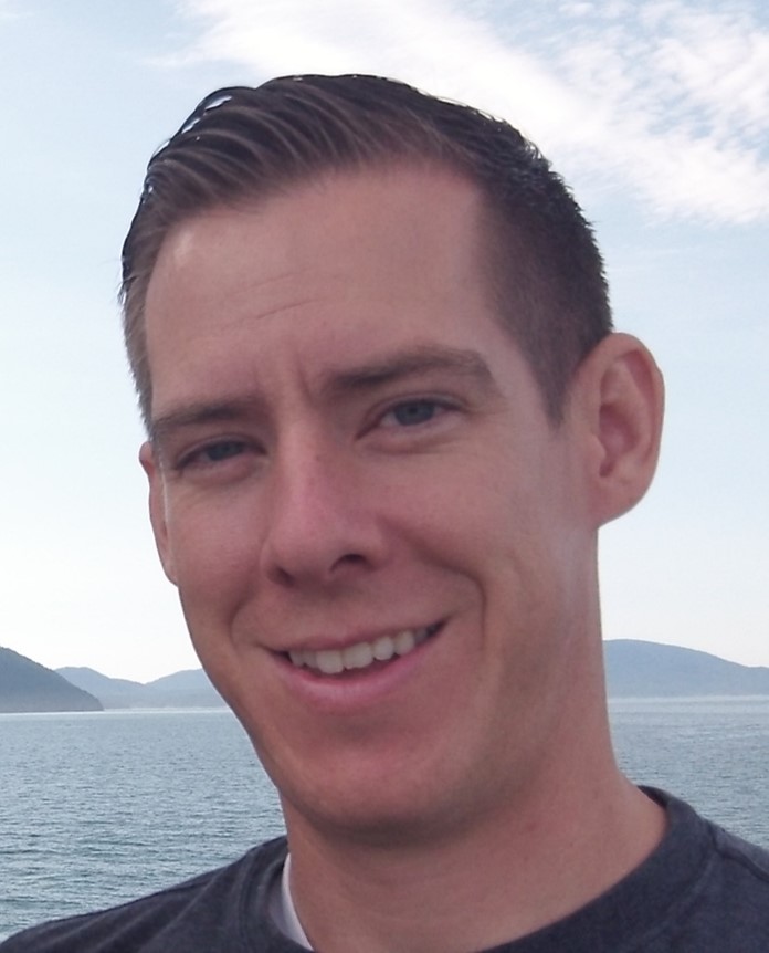 Sculptures by Nathan Robles: Bio