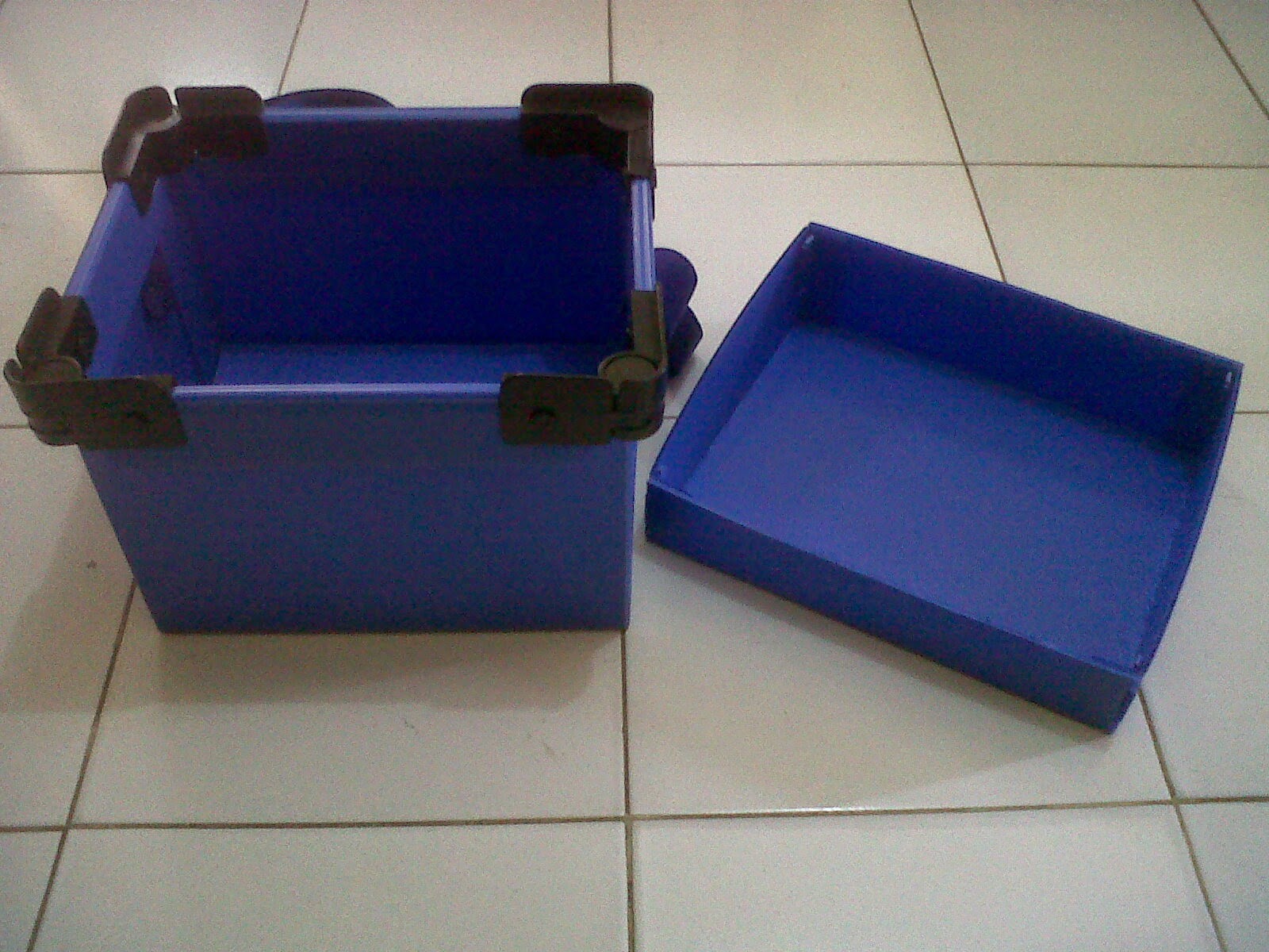 Plastics and Tools: IMPRABOARD Corrugated Plastics Sheet