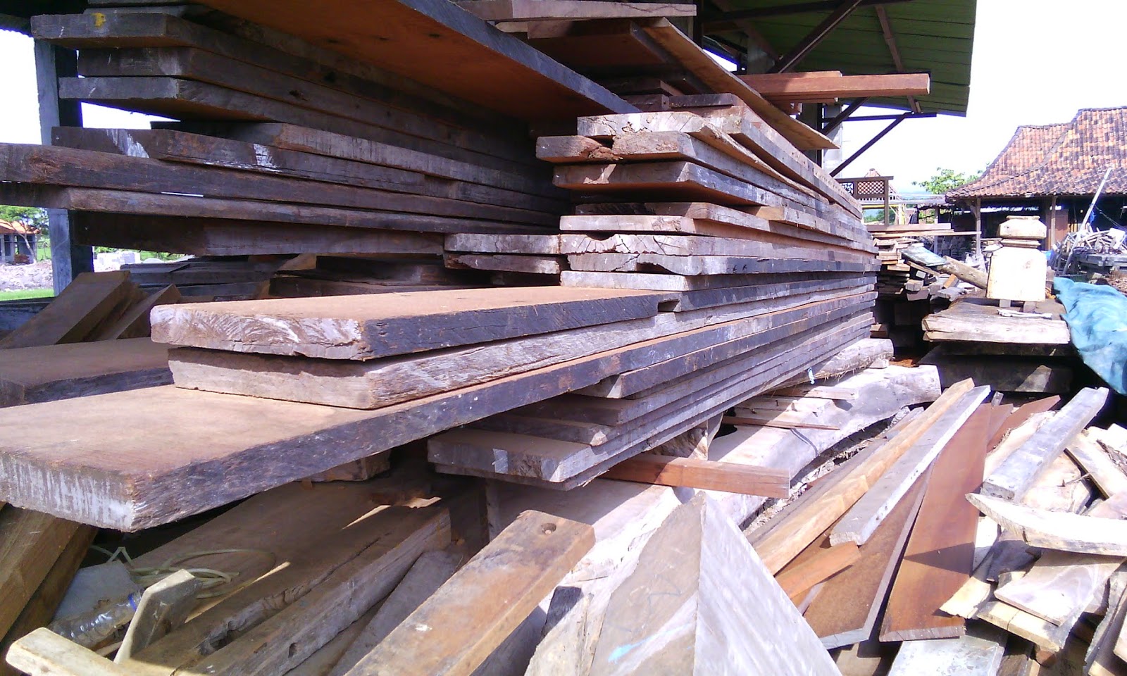 23 Info Populer Pintu Kayu Bulian