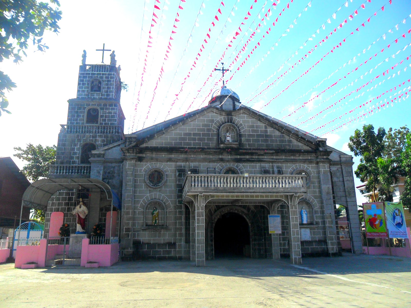 Dince's Chronicles: THE SANTO NIÑO DE TERNATE CHURCHES