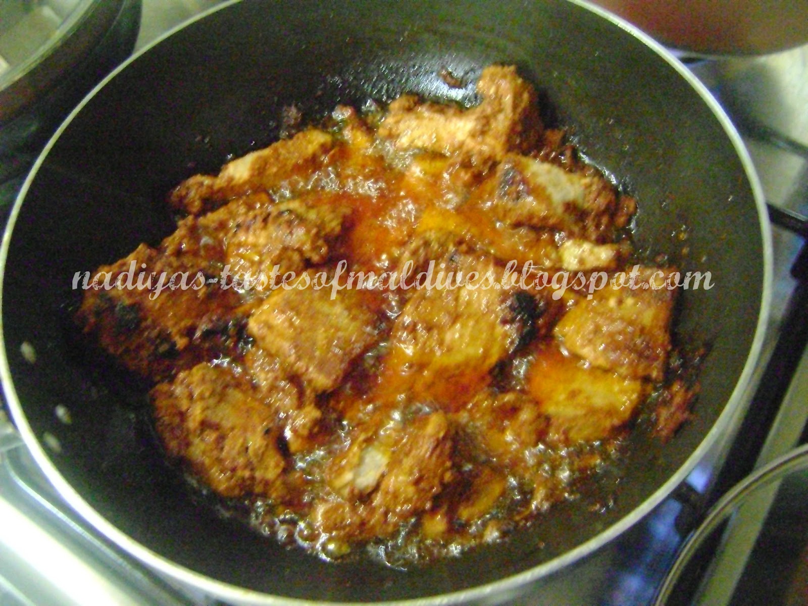 Nadiya's Tastes Of Maldives: Theluli Mas (Spicy Fried Fish)