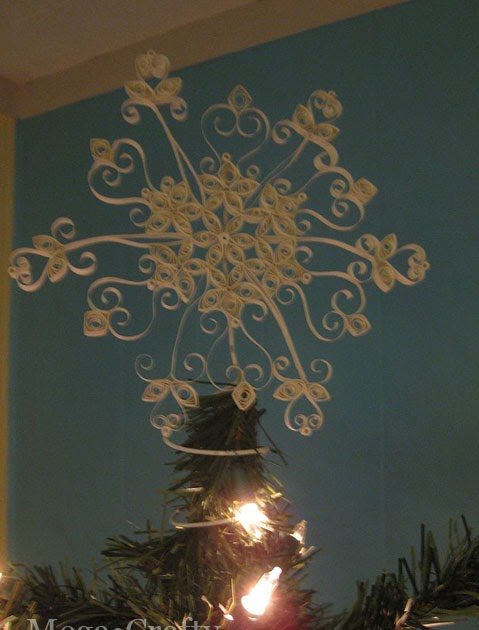 Mega•Crafty: Tutorials: Snowflake Tree topper and a few more ornaments