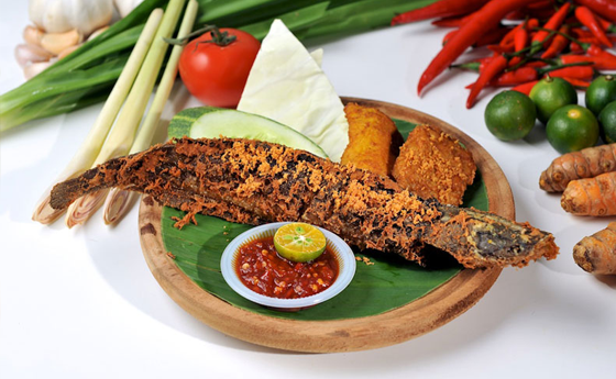 Mersing.my: Waroeng Penyet : Hidangan Ayam Penyek Sebenar