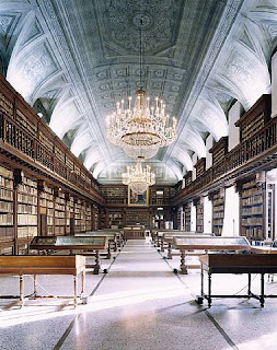 Famous Libraries of Italy :: Bibliolatry