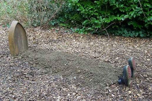 The Disoriented Ranger: Labors for the Dead (or how to make a character ...