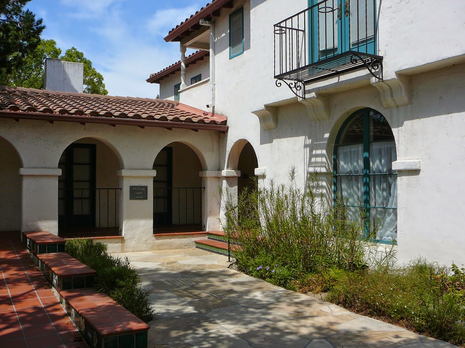 Orange County Structure: Historic Houses on the Campus of Cal State ...