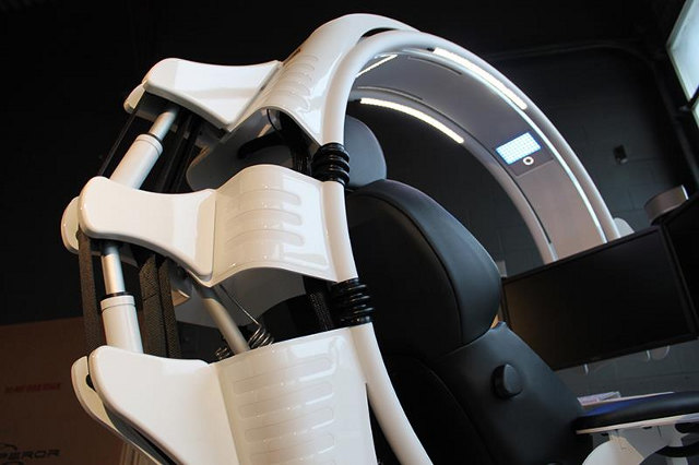 I'm In The Future!: $21,500 Computer Pod Work Station - Magazine ...