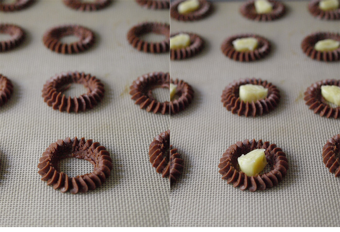 อบไฟบน - ล่าง 170 °C ประมาณ 10 นาทีค่ะ