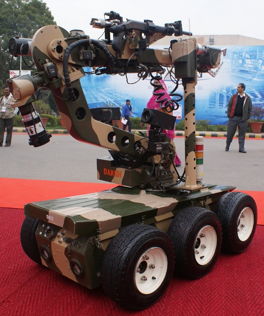 THE INDIAN LEGACY: ROV DAKSH :: INDIA'S BOMB SLAYING CYBORG