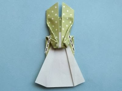 Popular DIY Crafts Blog: How to Make an Origami Dress Cards
