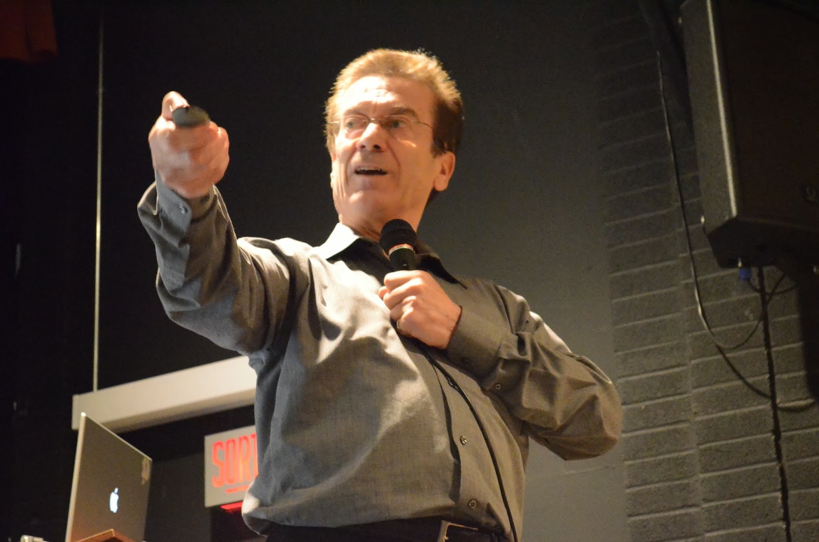 Les Ami(e)s du Richelieu: Pétrole: pour un contre-manifeste