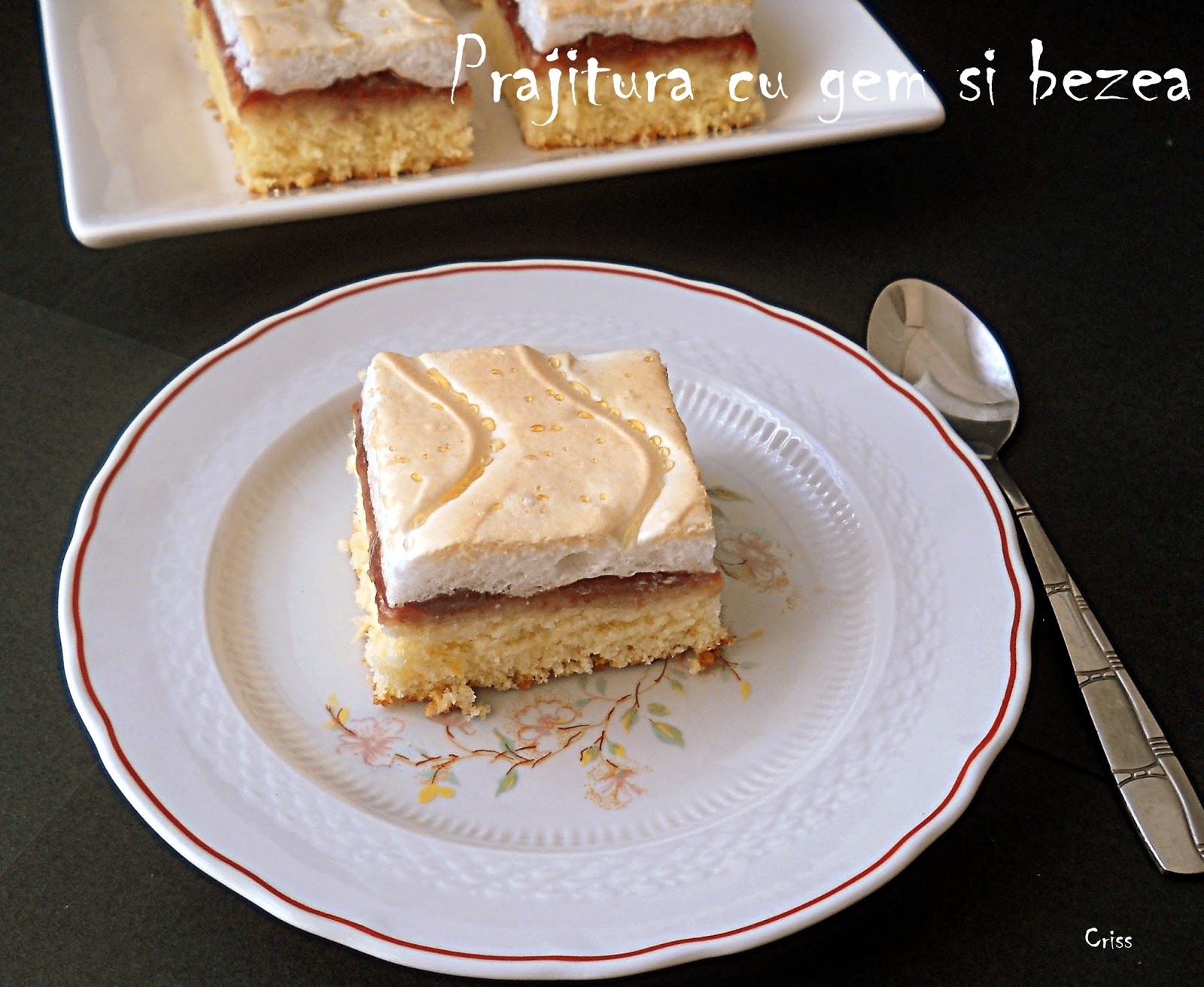 Arome si culori : Prajitura cu gem si bezea