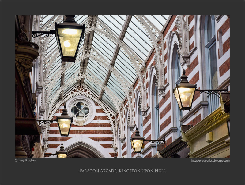 PhotoReflect: Paragon Arcade, Hull