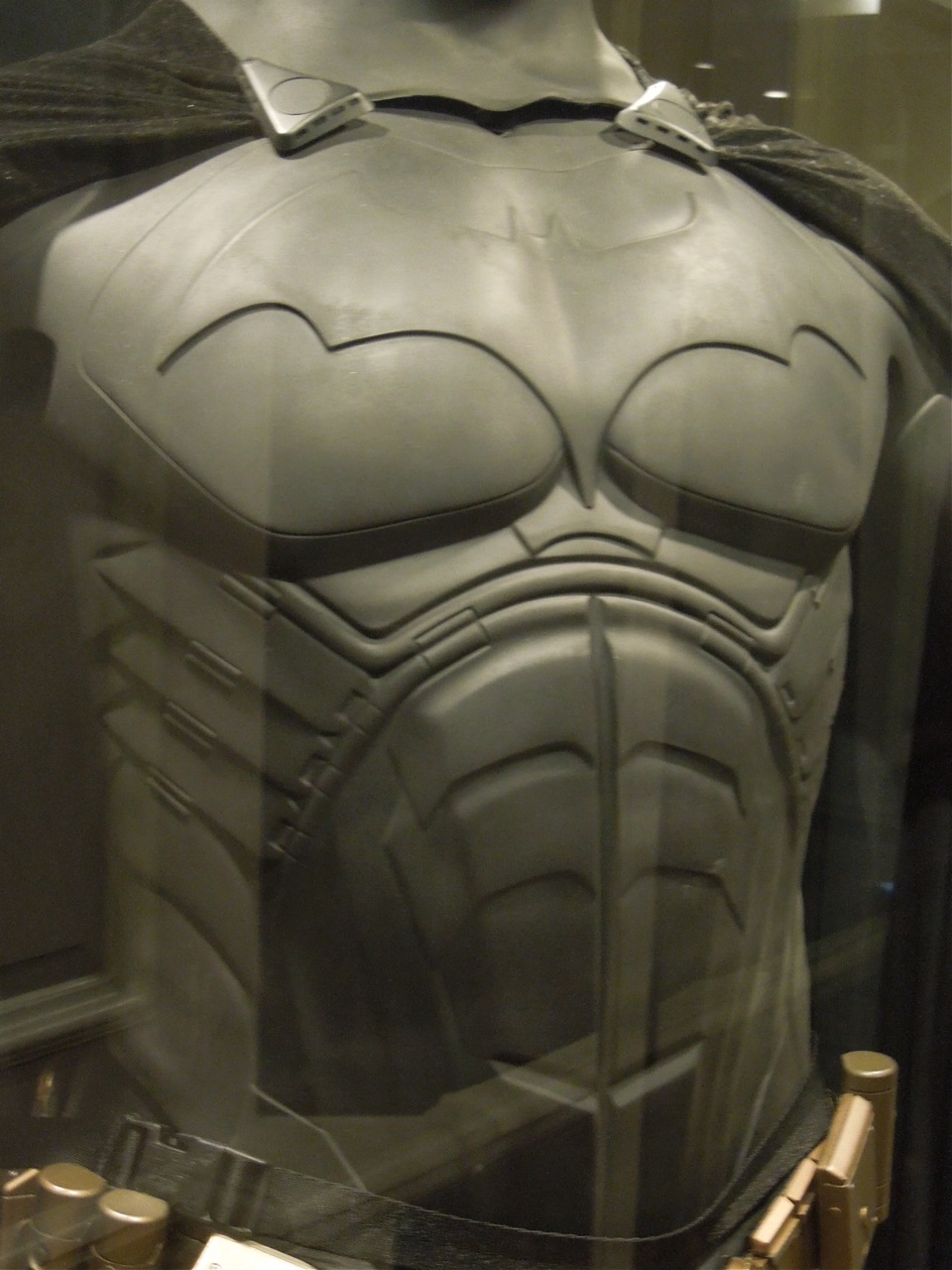 Hollywood Movie Costumes and Props: Batman Begins costume worn by ...