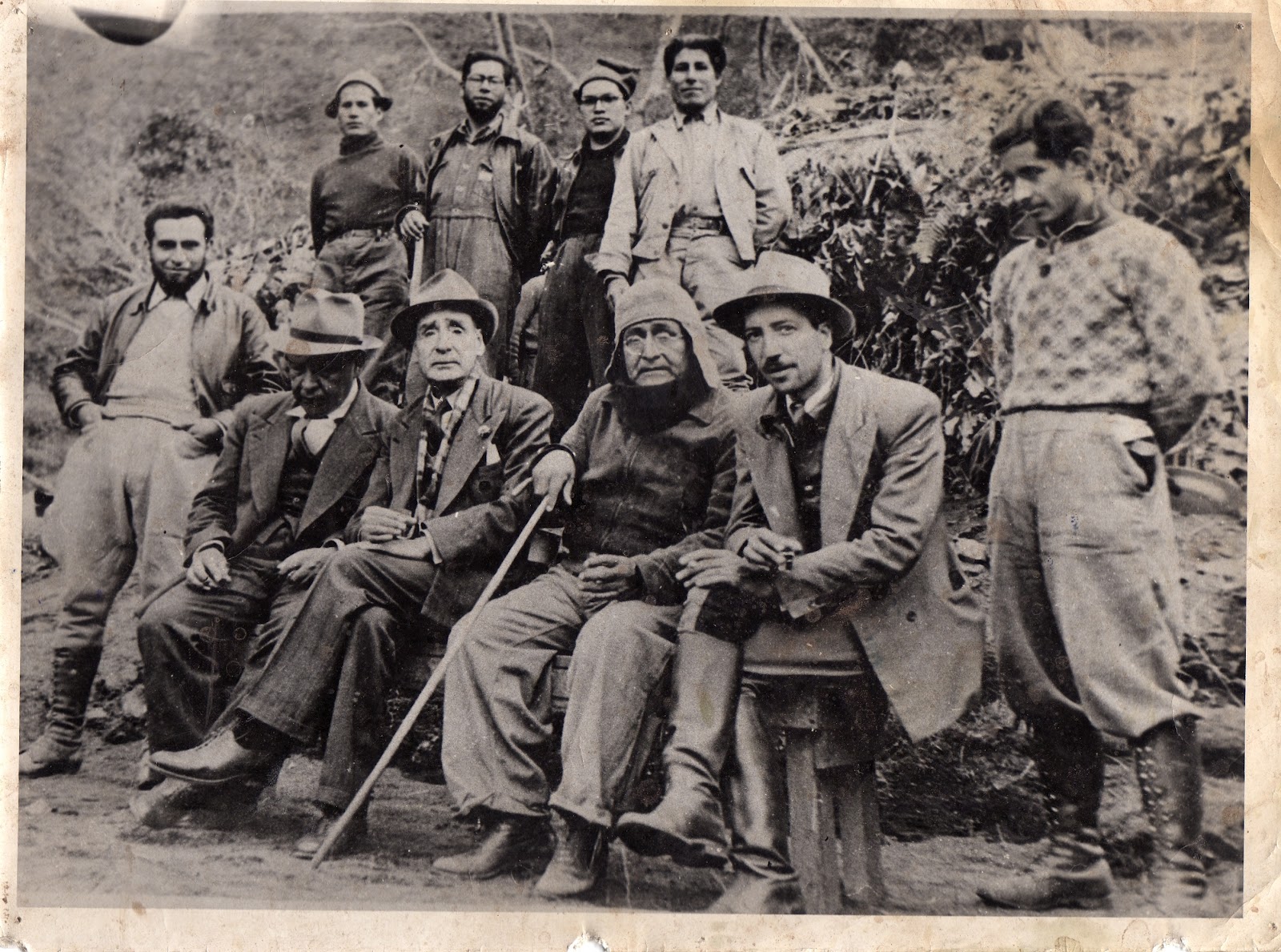 Fundación Manuel Chávez Ballón: BIOGRAFIA MANUEL CHÁVEZ BALLÓN