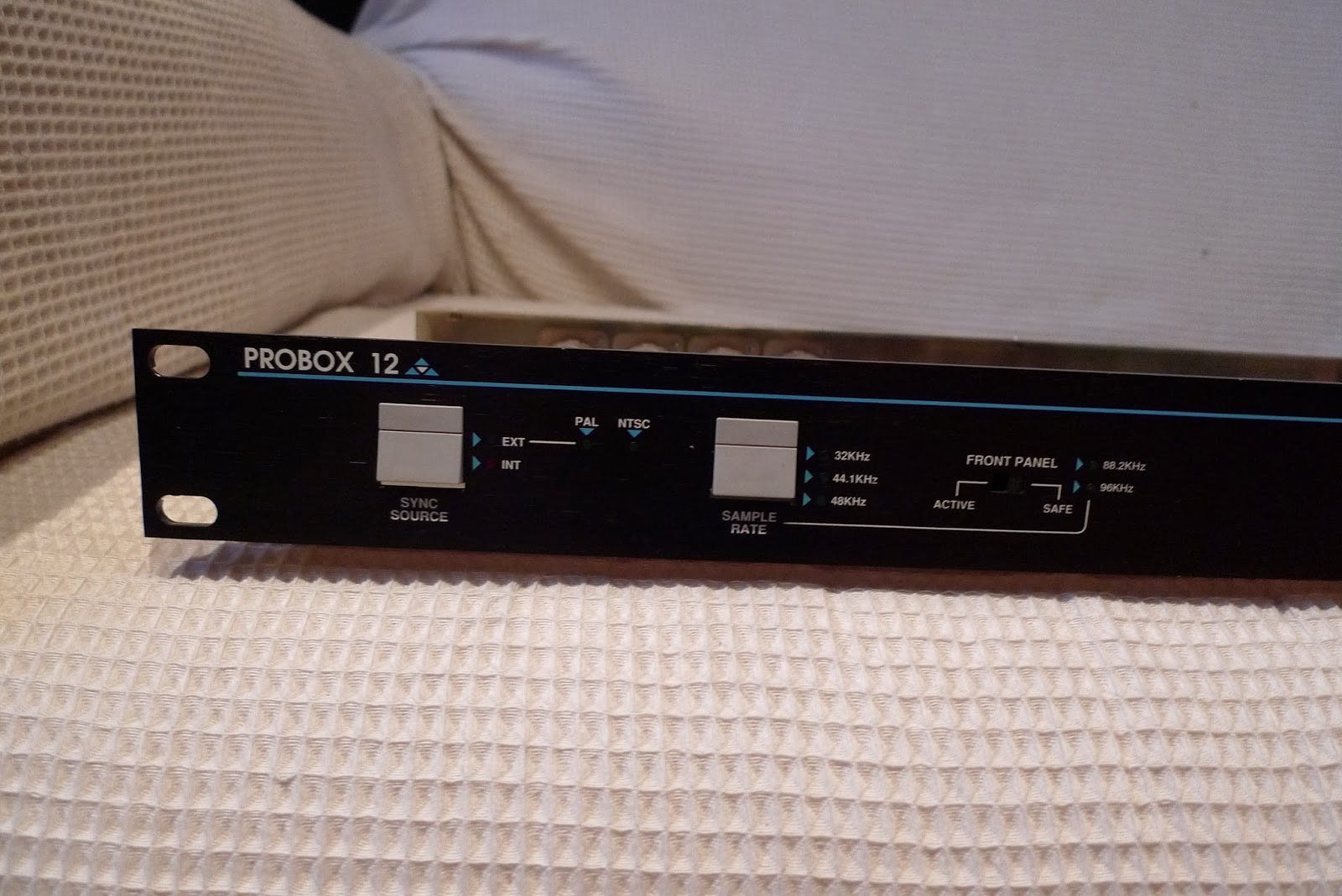 SR System Audio: Audio Design Probox 12 – Wordclock