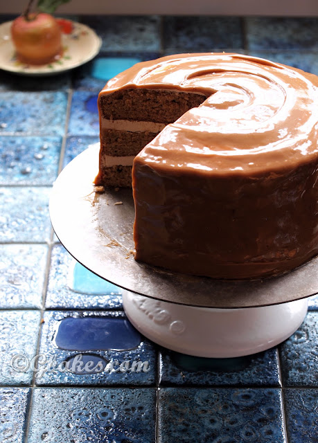 Apple Cider Caramel Layer Cake