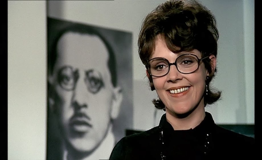 L'Alligatographe: Le grand blond avec une chaussure noire