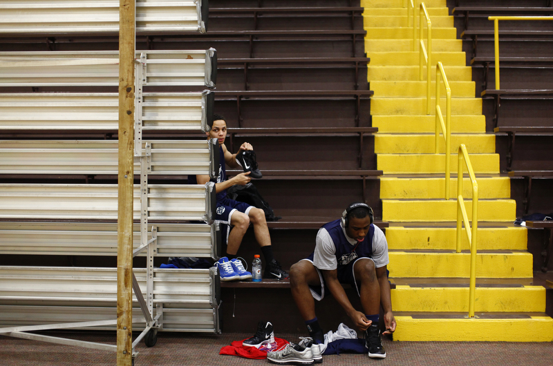 Luke Sharrett - Photojournalist (434)851-3955: On the Road with the ...