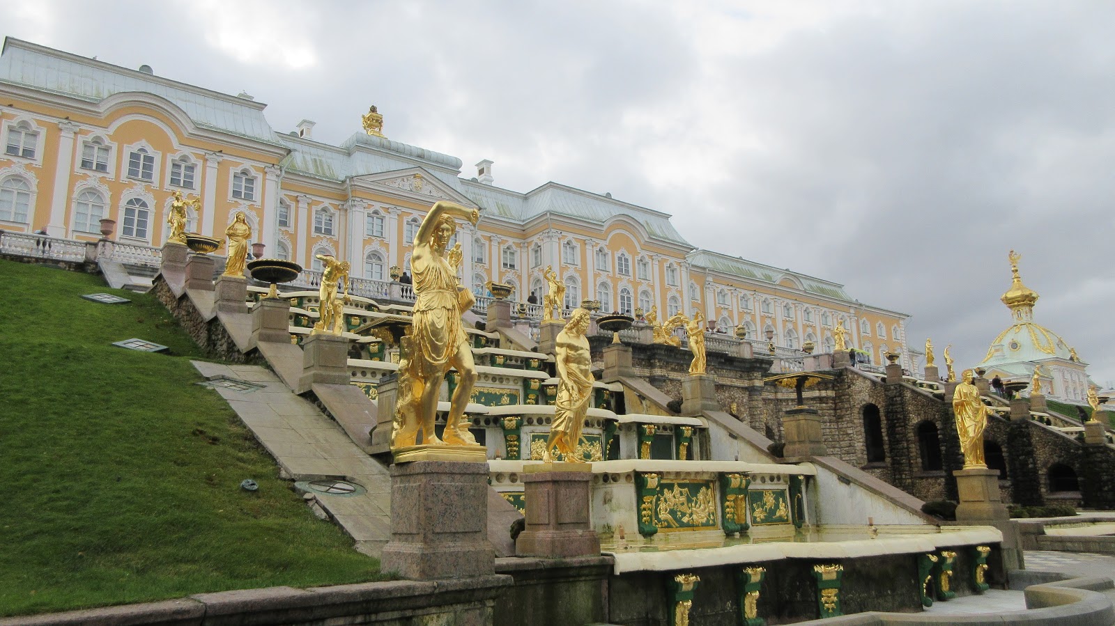 Quick Guide: Peterhof Palace - The Wandering Juan