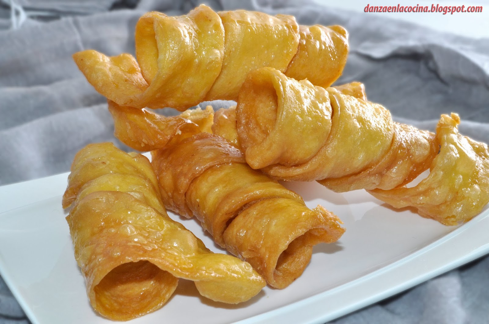 Danza en la cocina: Rulitos de Lola