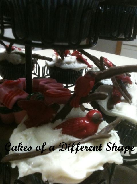 Cakes of A Different Shape: Cardinal Cupcake Tree