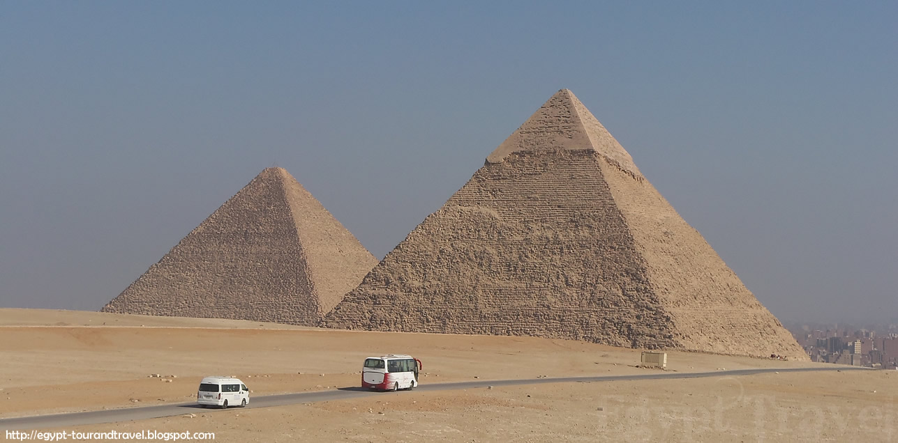 Egypt Travel: The Pyramids of Giza (The Giza Necropolis )