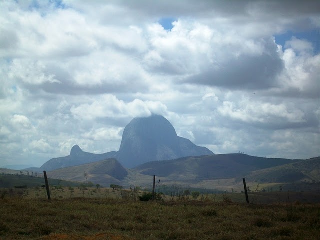 Recanto Pedra Riscada: Pedra Riscada / Publicações e Escaladas