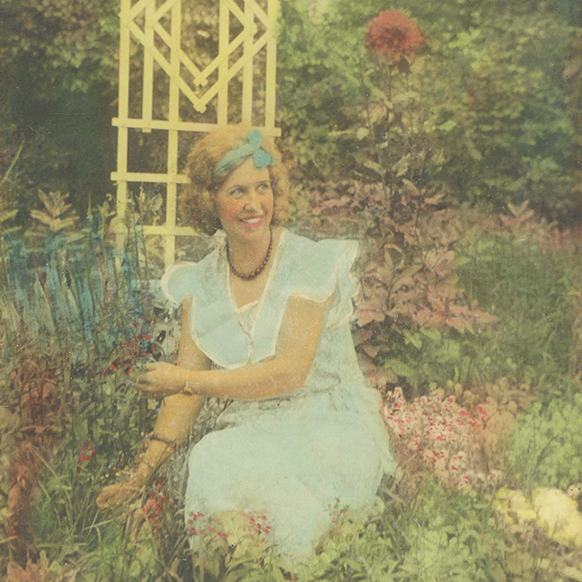 Etsy Vintage Team: Vintage Photographs Colored by Hand