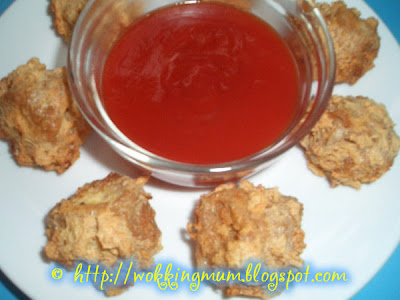 Let's get Wokking!: Deep Fried Tua Pok Balls 炸豆包球 | Singapore Food Blog ...